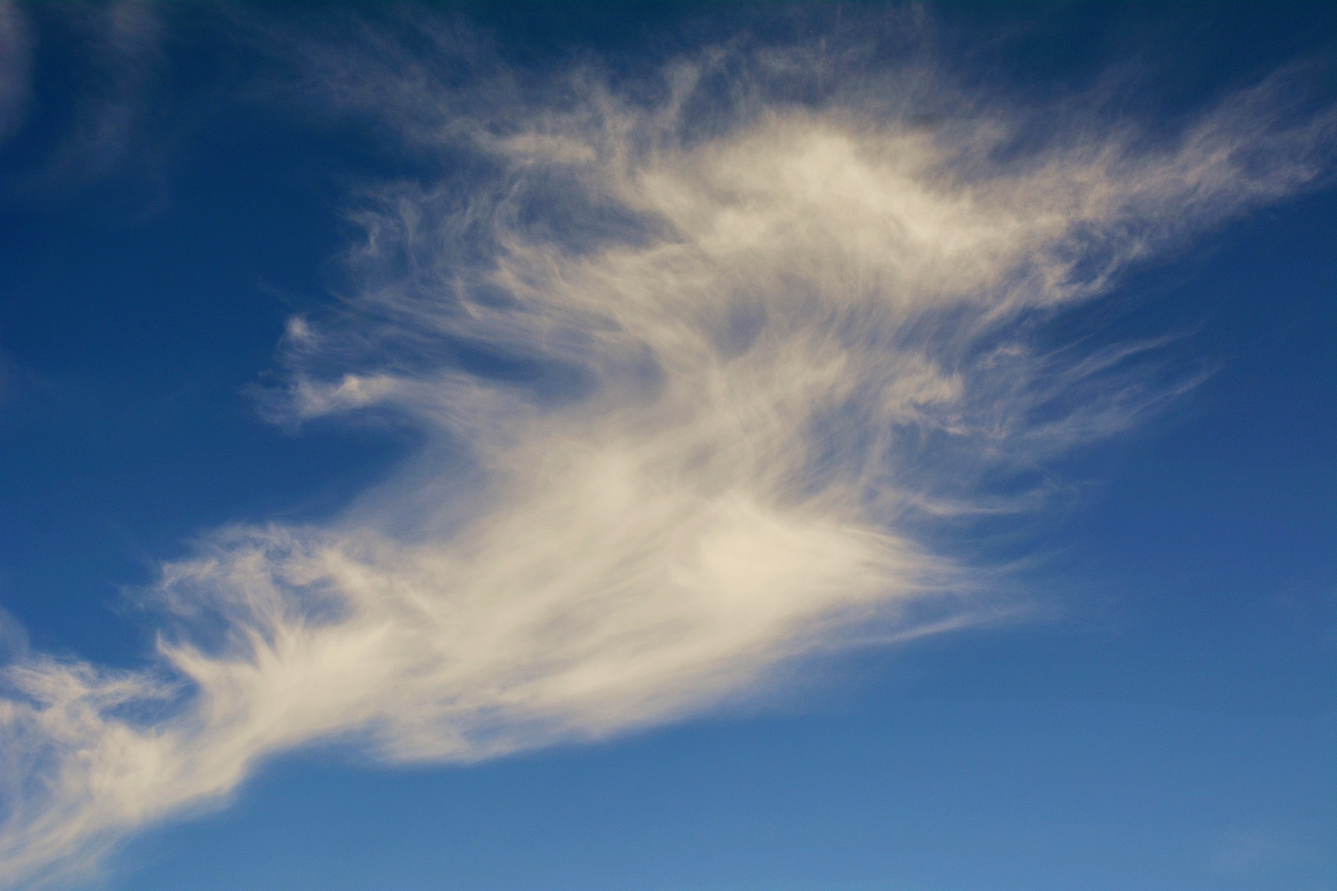 Uno studio sul vento che trasporta particelle di microplastiche nei ...